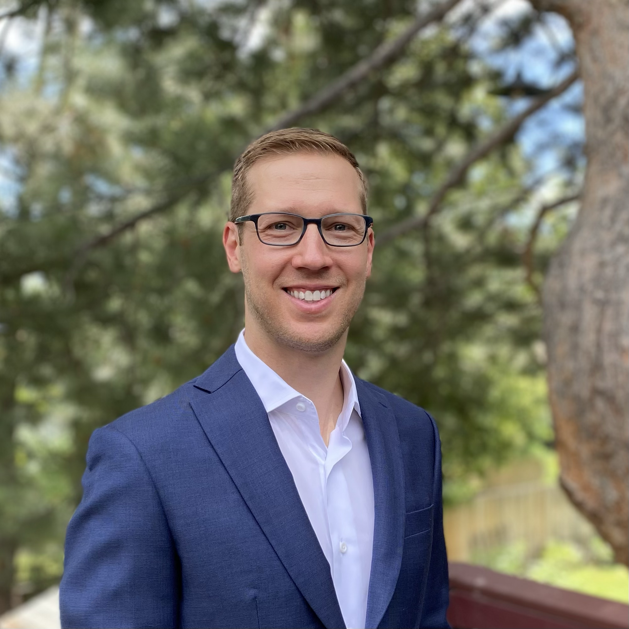Kyle Rudzinski | 1 Hotels Fellow